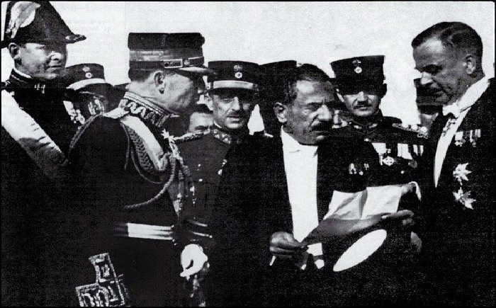 Το κίνημα του 1935 και η παλινόρθωση της μοναρχίας - Cognosco Team